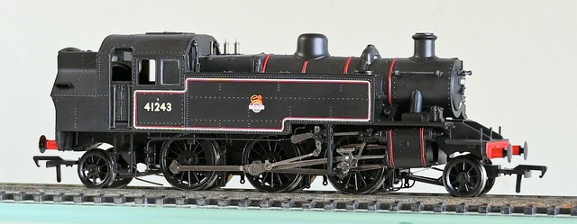 31-440 Bachmann OO Gauge Ivatt Class 2mt 2-6-2 Tank 41243 BR Lined ...