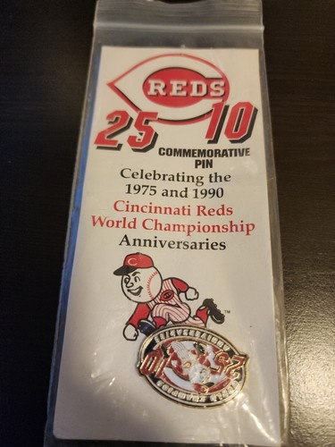 CINCINNATI REDS COMMEMORATIVE PIN-1975 and 1990 CHAMPIONSHIP 25TH ...