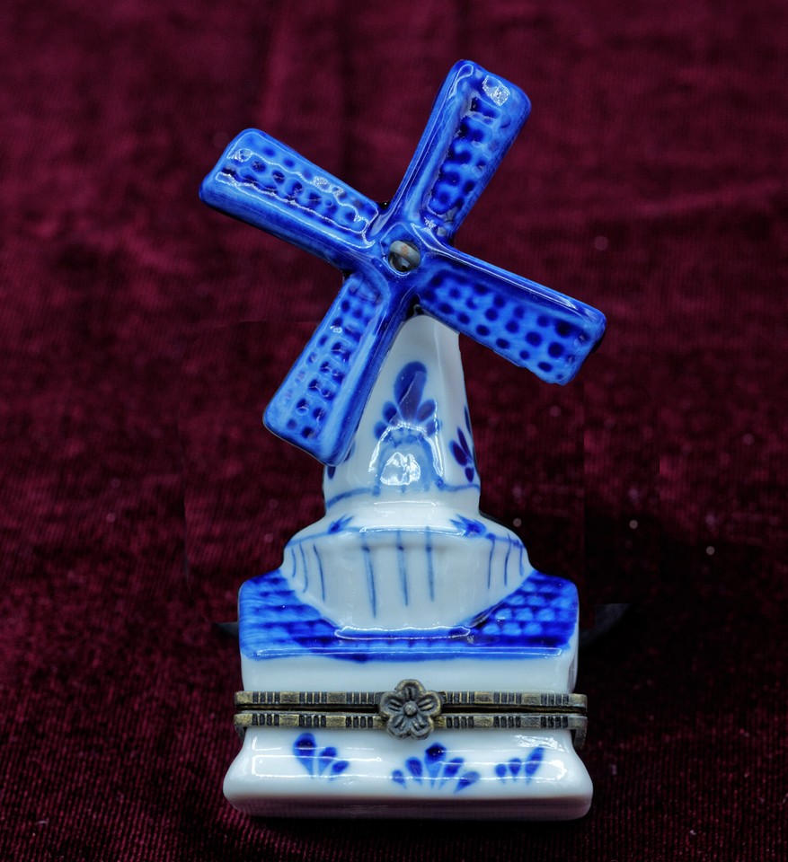 PHB Collectible Porcelain Hinged Trinket Box Great Gift for the Holiday ...