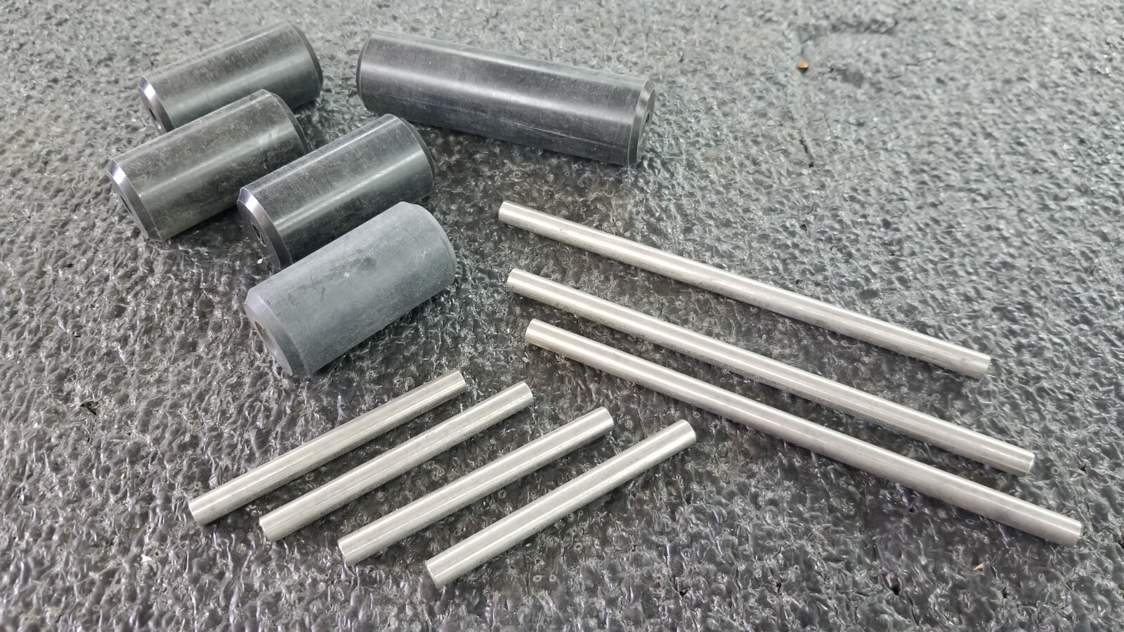 12 pc Assortment Altec Elliott 101046L Nylon Bushings and Rods | eBay