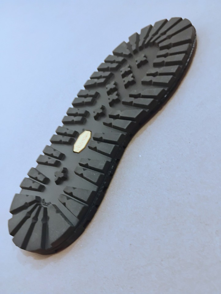 Vibram 148W 15 Iron Kletterlift Unit Sole Yellow Label Black (All Sizes ...