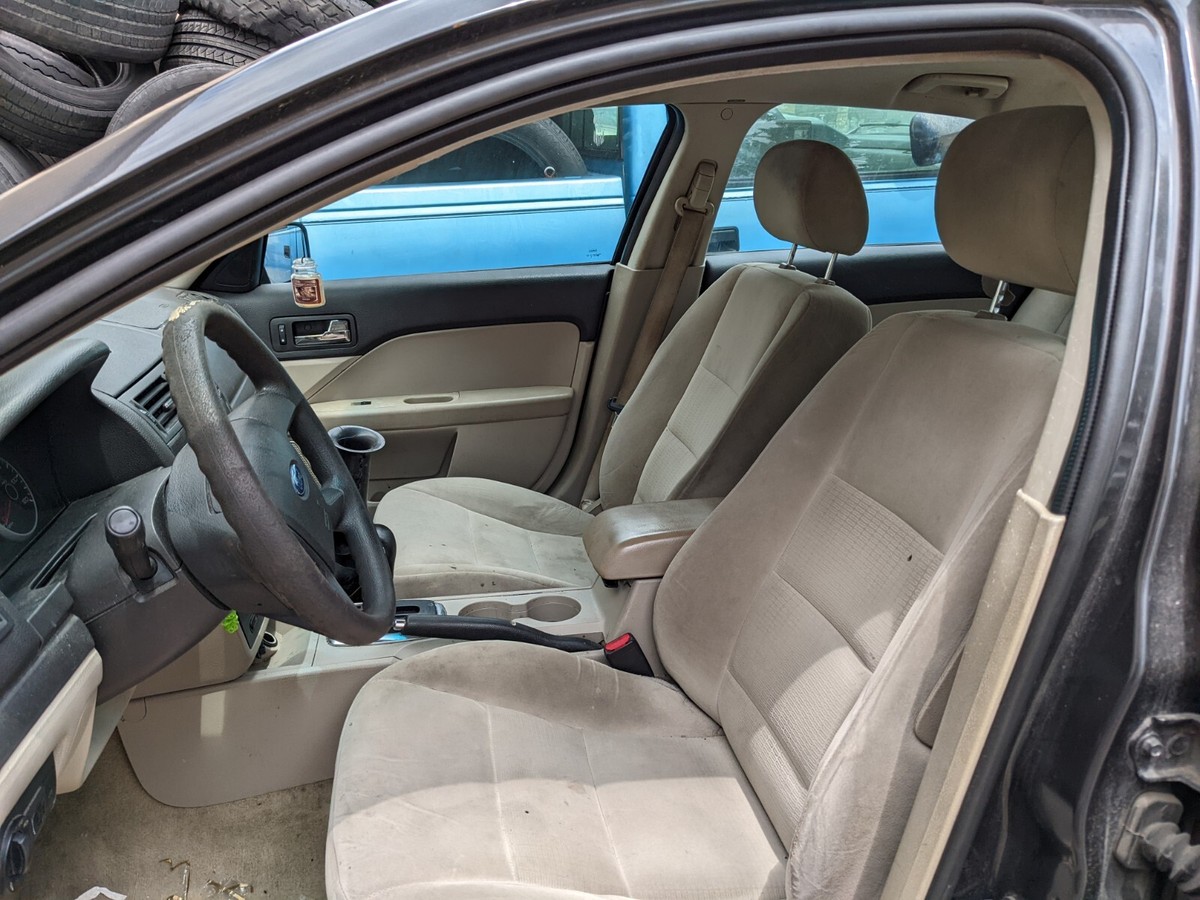 2008 Ford Fusion Interior