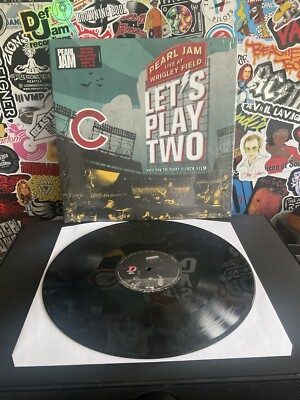 PEARL JAM Live At Wrigley Field Let’s Play Two 2LP VG++ VINYL W/HYPE ...