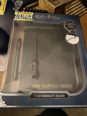 Harry Potter Tom Riddle’s Diary w/ Invisible Ink Pen & UV Wand - NEW | eBay