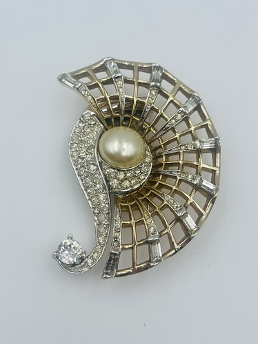 Marcel Boucher Rare Vintage Silver & Gold Plated Rhinestone Nautilus ...