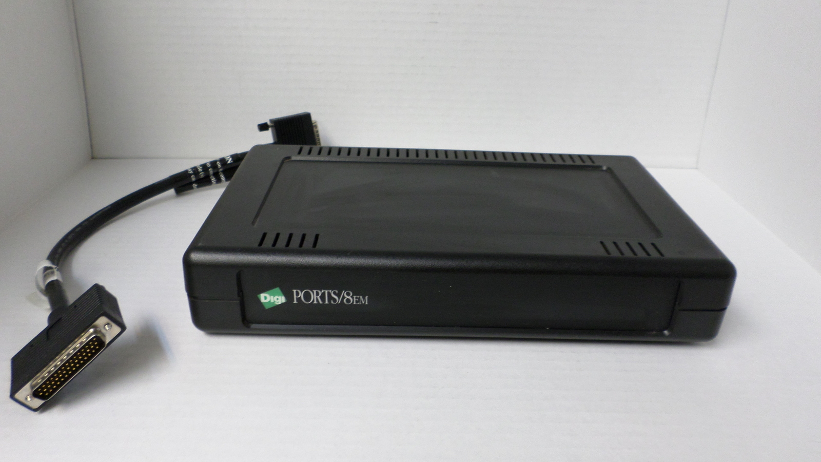 Digi 76000120 Ports/8em DB25 8 Port Xem Box With Cables for sale online ...