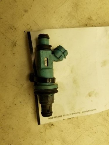 01 02 03 04 05 LEXUS IS300 3.0L FUEL INJECTOR | eBay