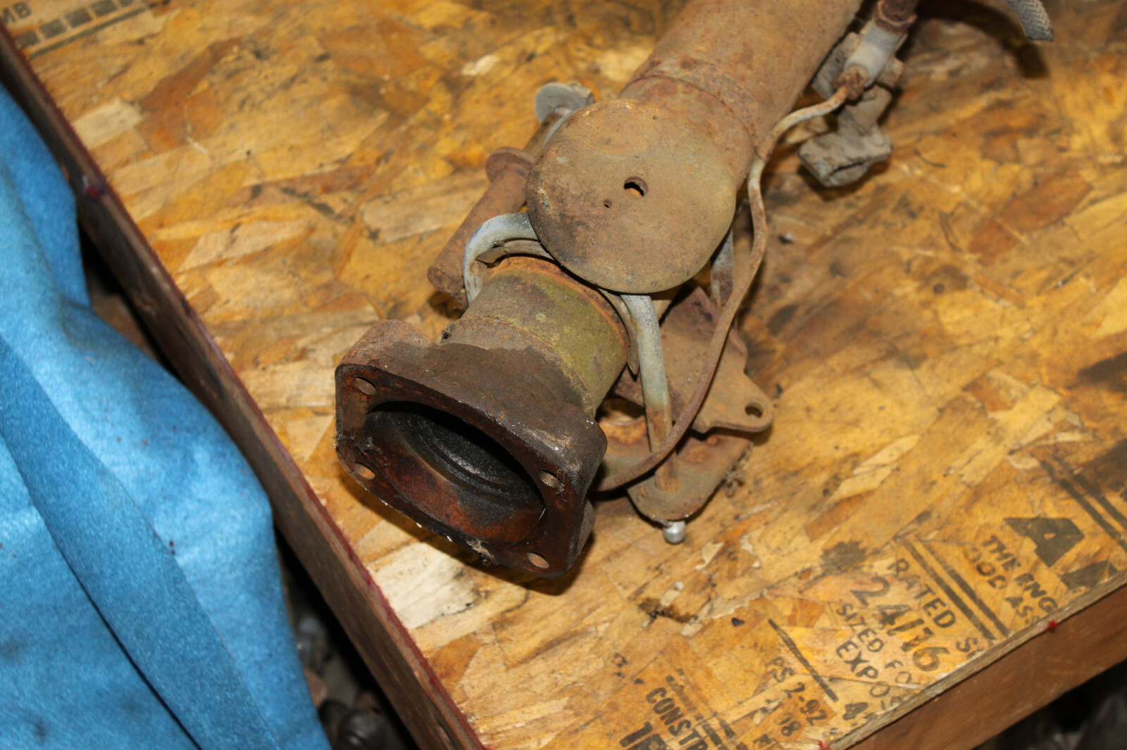 MG MGB Tubed Wire Wheel Axle Housing Assembly | eBay