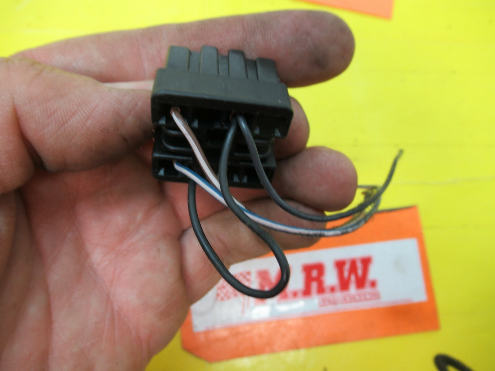 ESP SWITCH DASH PUSH BUTTON ELECTRONIC STABILITY WIRE PLUG for 03 SAAB ...