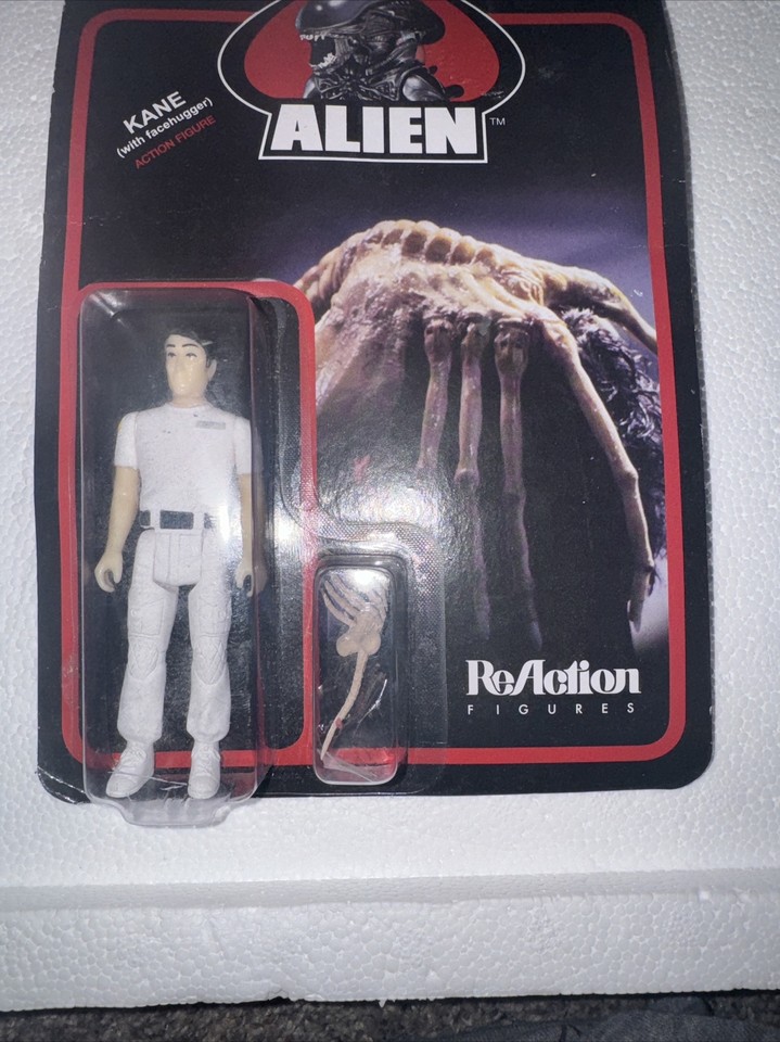 Alien Kane with Facehugger Funko ReAction 3.75 Inch Action Figure (2014 ...