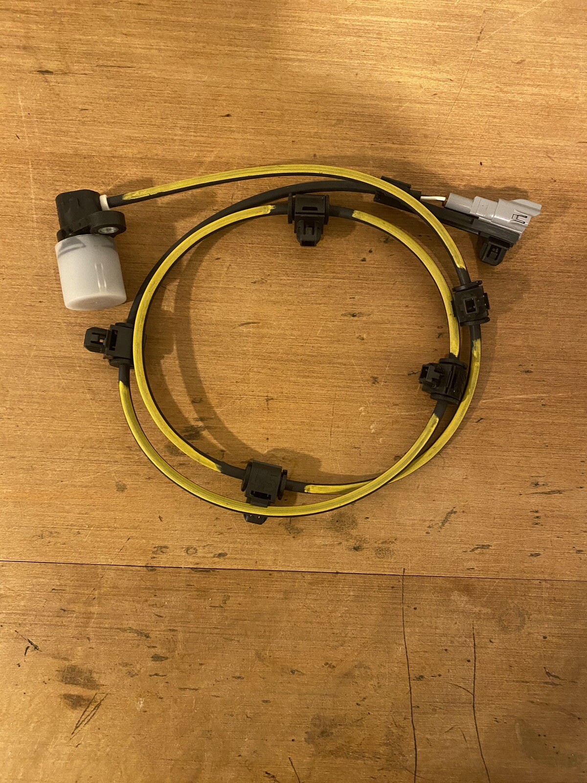 Toyota Genuine OEM 89545-0c020 Sensor Speed Rear RH 895450C020 for sale ...