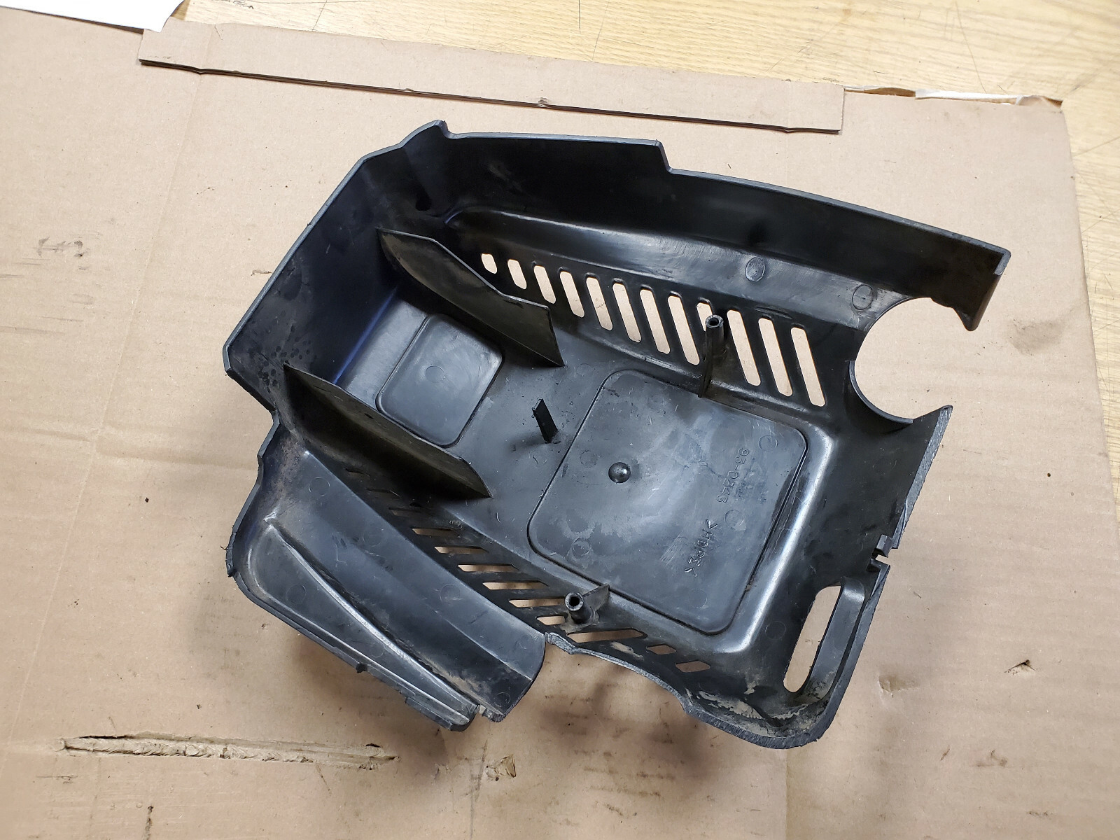 Toro Briggs and Stratton GTS 6hp Mower Engine Cover Shroud | eBay