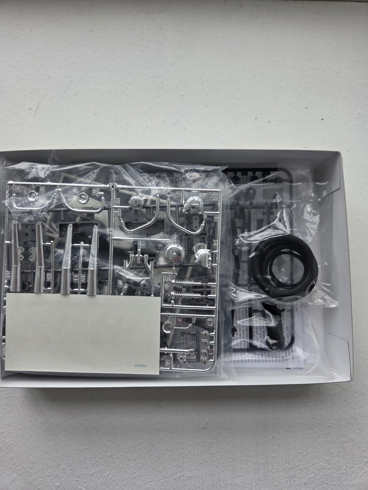 Tamiya Honda CB750F Motorcycle Model Kit 1/12 Scale Boxed Unbuilt | eBay UK