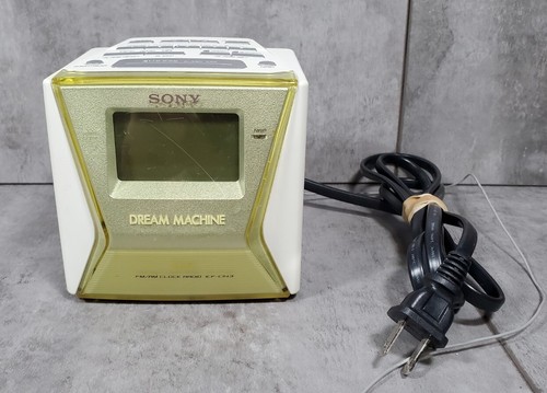 Vintage 1980s Sony Dream Machine Cube Alarm Clock AM/FM Radio ICF-C143 ...
