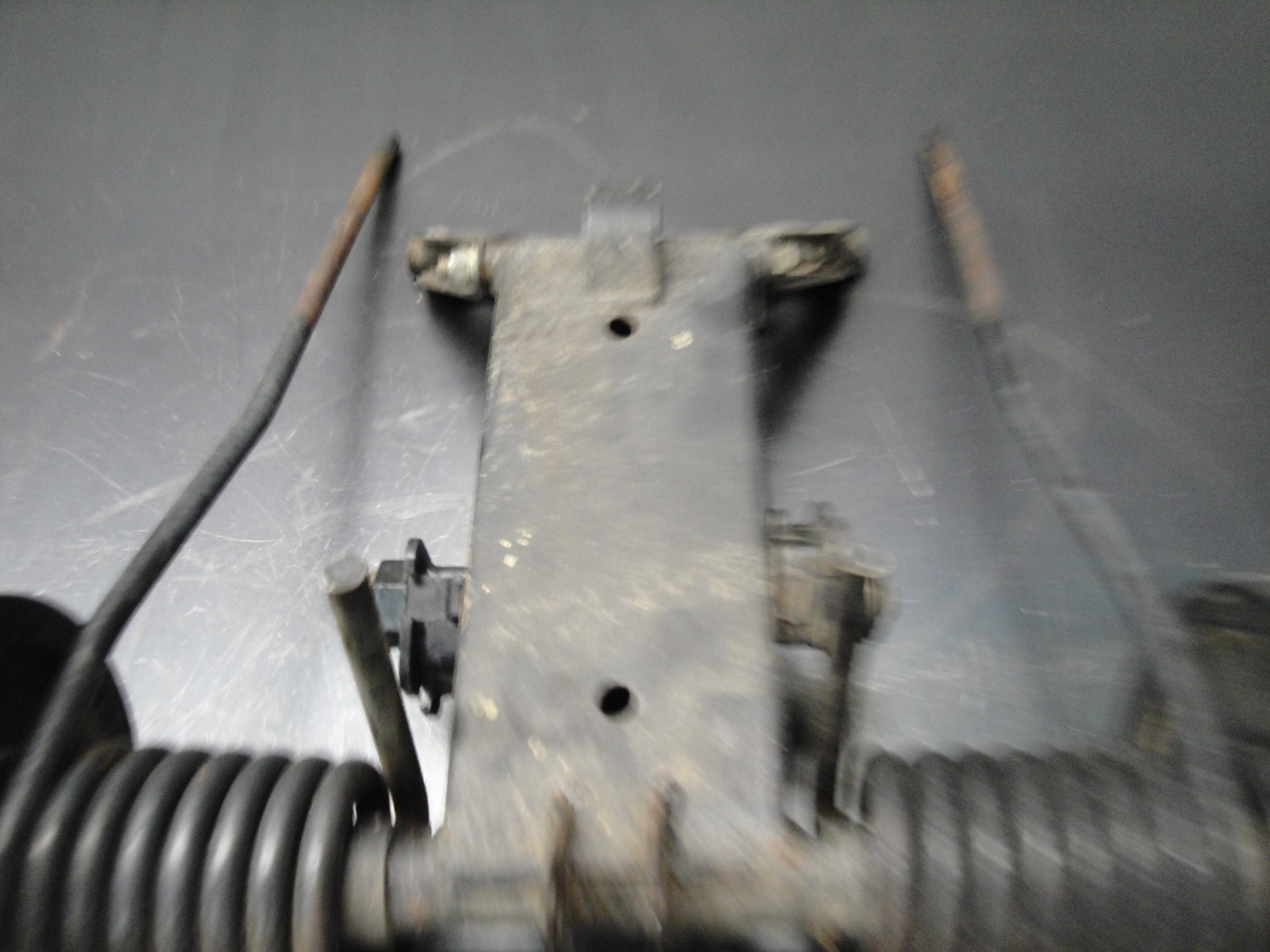 2001 01 SKI DOO SUMMIT SNOWMOBILE BODY SUSPENSION ARM SPRINGS MOUNT SKI ...