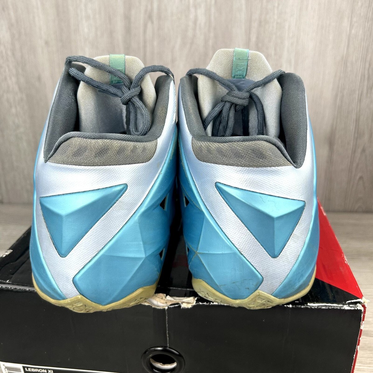 Lebron 11 Chrome LeBron James Mining Rich Vein Of Form To Stabilise