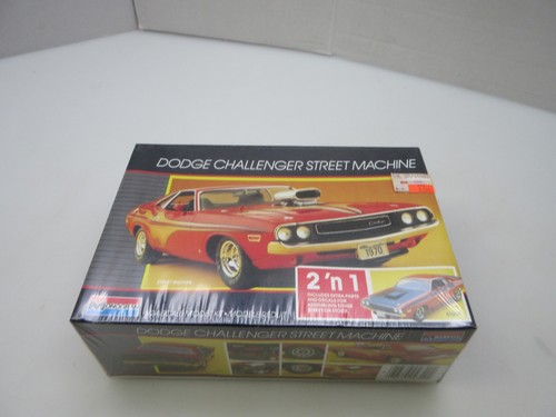 Monogram Dodge Challenger Street Machine Vintage Model kit 1/24 scale ...