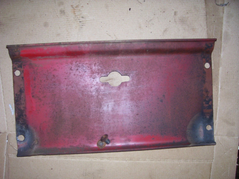 VINTAGE INT FARMALL 504 ROW CROP TRACTOR -LOWER GRILLE FRONT PLATE | eBay