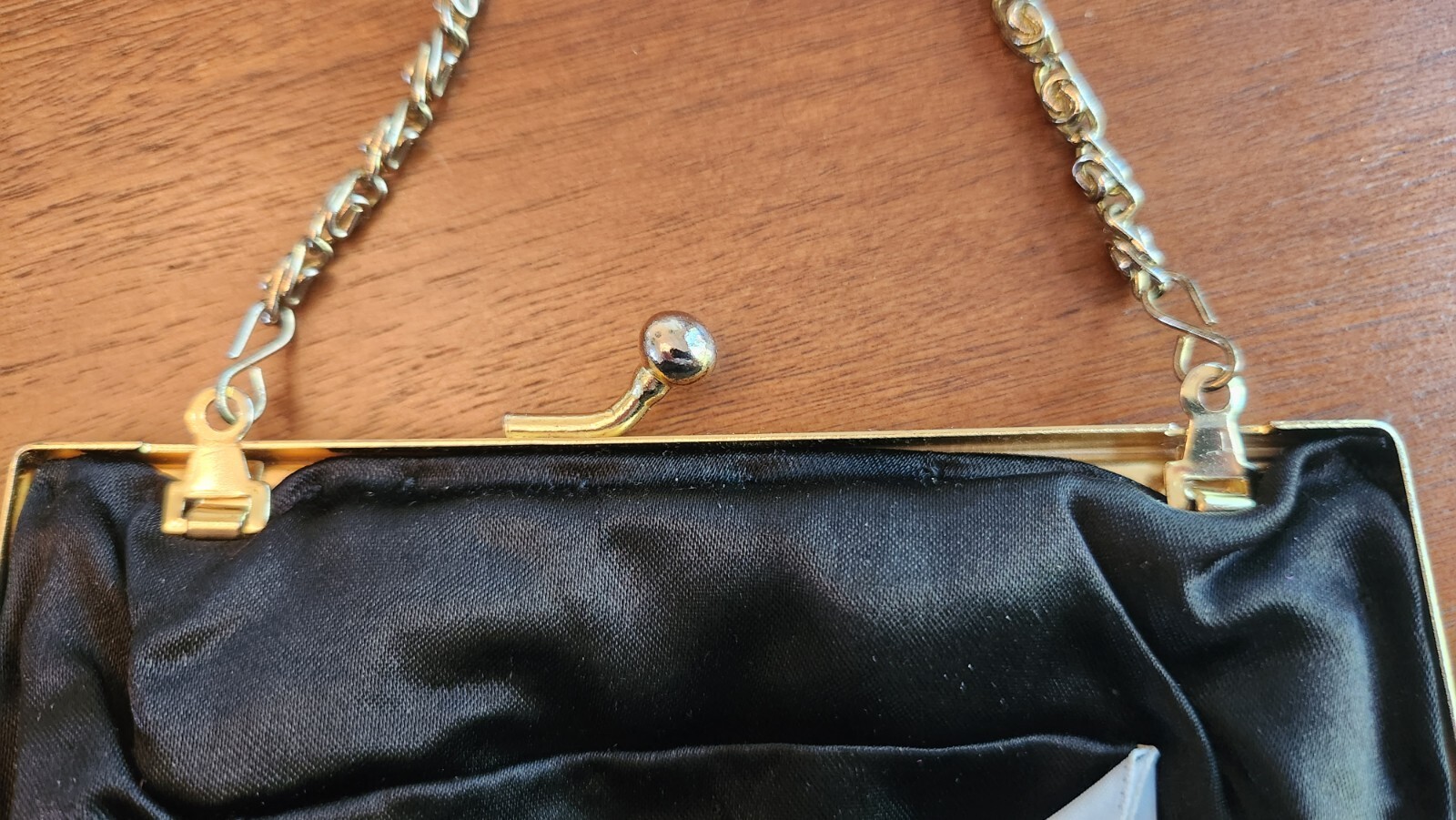 LA Regale Black Beaded Small VINTAGE Evening Bag Purse Clam Shell ...