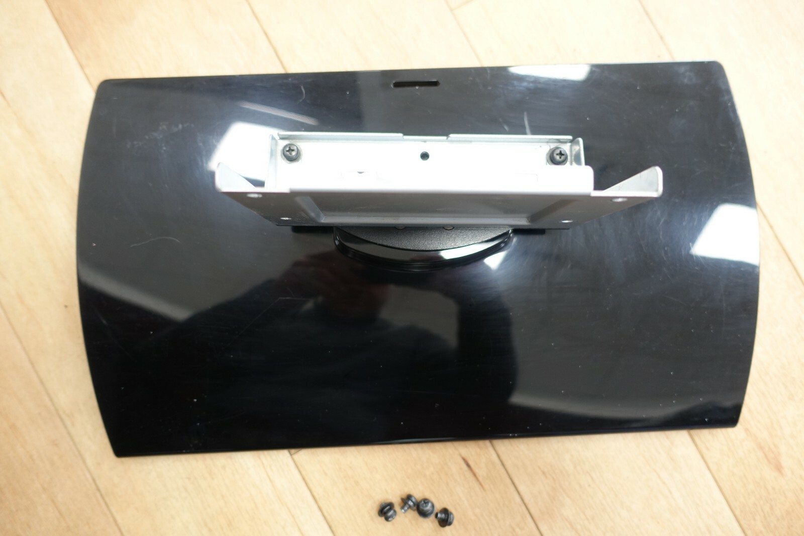 Genuine JVC TV Stand Base LT32DA9BJ with Screws Fits LT-32DA9BJ 32" TV ...