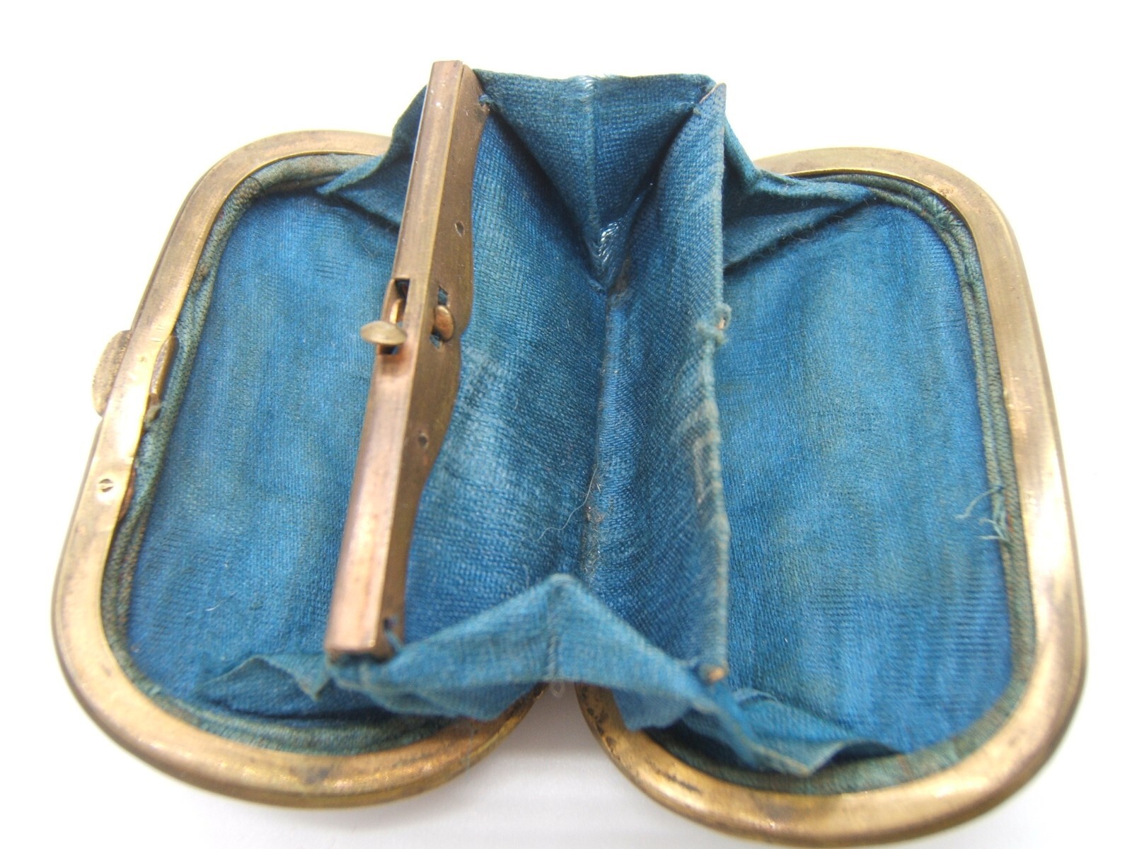 ANTIQUE FAUX TORTOISE SHELL CHANGE PURSE - Gem