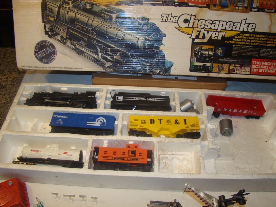 Vintage 1978 Lionel 6-1865 Chesapeake Flyer 7-Unit Train Set O-27 Gauge ...