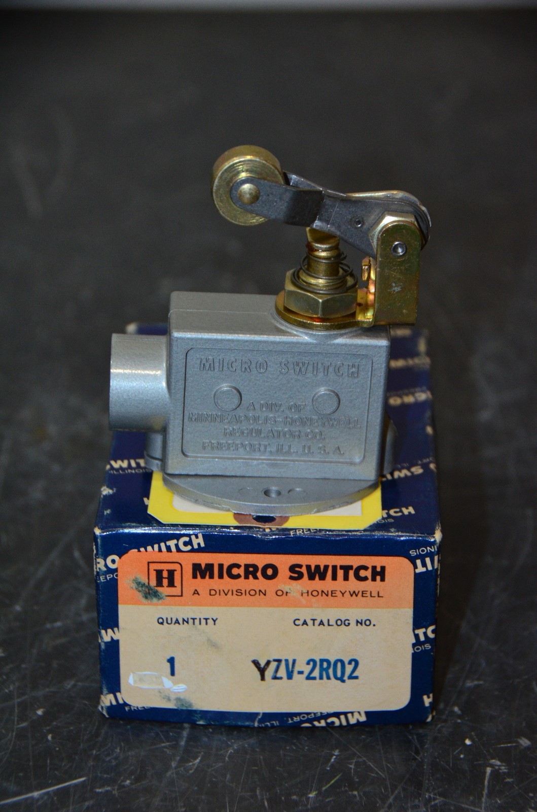 Honeywell Micro Switch Y2V-2RQ2 Snap Action Limit Switch | eBay