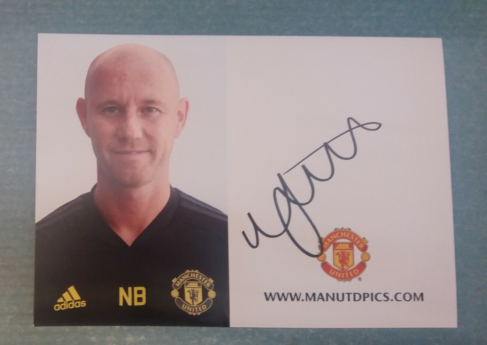 SALFORD CiTY'1940 F.C. OWNERS & PLAYERS & MANAGER-HAND SIGNED CARDS ...