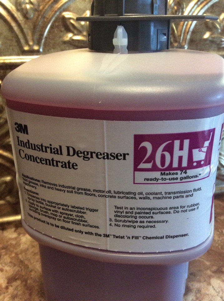 3M 26H Gray Cap 2L Industrial Degreaser Concentrate Makes 74 Gallons | eBay