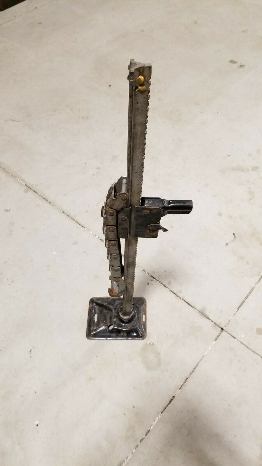 RARE OLDSMOBILE 442 BUMPER JACK CHEVROLET GM BASE Original Cutlass ...