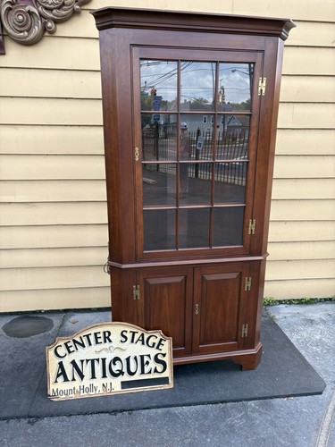 66764 HENKEL HARRIS Black Cherry Corner China Cabinet | eBay