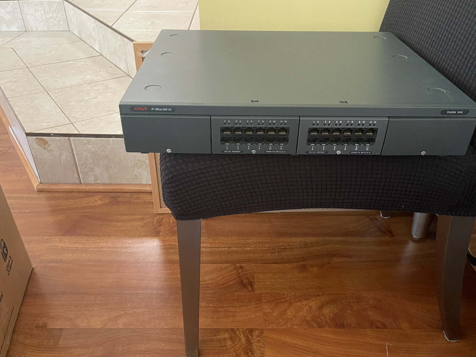 AVAYA IP 500 V2 Phone System w/ 1 x 1416 Handset and 7 x 1608 Handsets ...