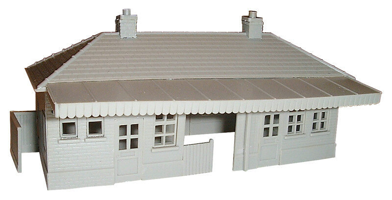 DAPOL OO / HO GAUGE PLASTIC MODEL KITS LINESIDE, BUILDINGS, FIGURES ETC ...