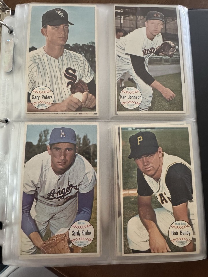1964 Topps Giants Baseball Complete Set 60 Mantle Koufax Mays Aaron ...
