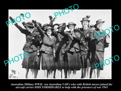 OLD POSTCARD SIZE PHOTO AUSTRALIAN MILITARY WWII VAD NURSES HMS ...