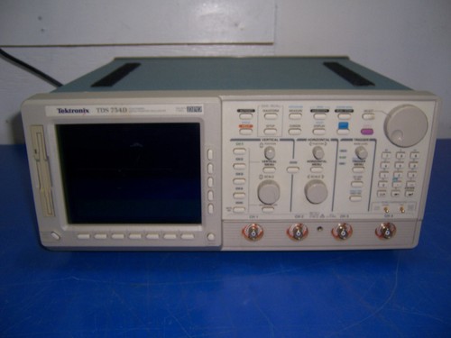 13143 tektronix tds754d four channel digital phosophor oscilloscope ...