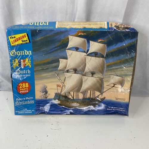 NEW Lindberg Gouda Warship Dutch Man-O-War 1:125 Scale Plastic Model ...