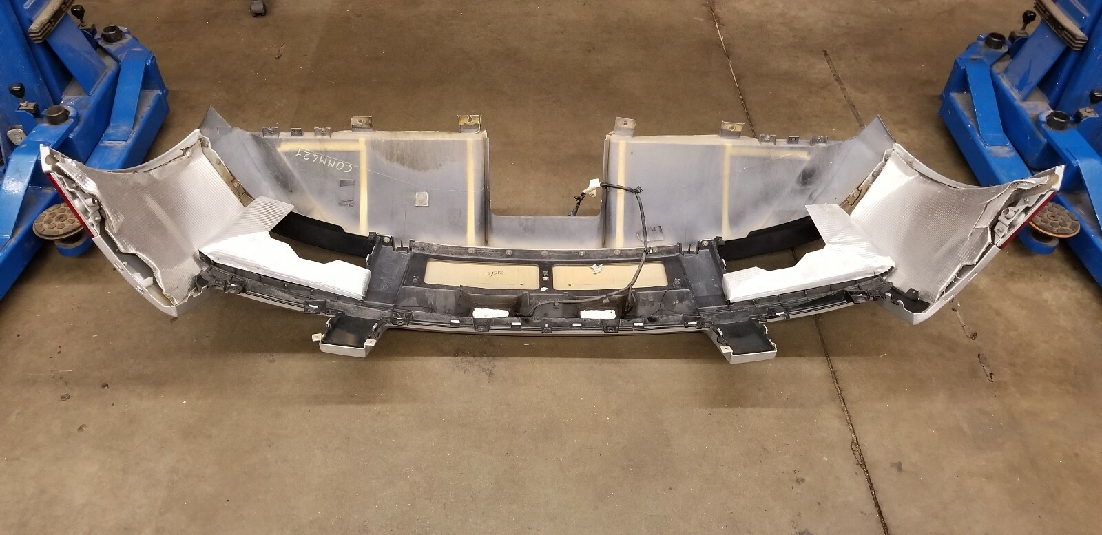 LAMBORGHINI GALLARDO REAR BUMPER ASSEMBLY OEM 400807497B | eBay