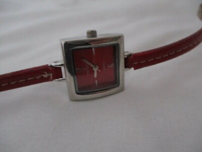 Minicci Analog Wristwatch with Quartz Movement and a Buckle Band | eBay