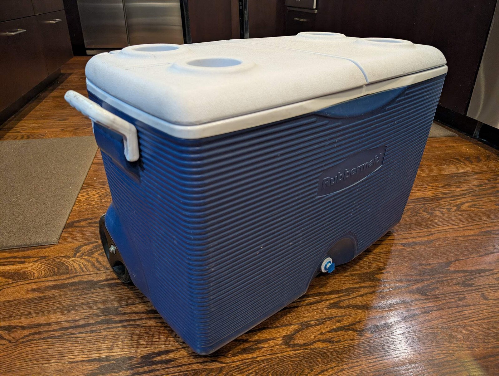 No Leak Plug Rubbermaid/Gott Cooler Ice Chest Replacement by HomeCandy ...