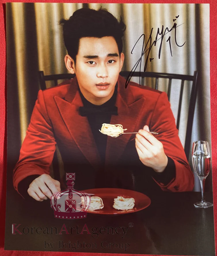 Kim Soo Hyun 20x30cm Autograph | eBay