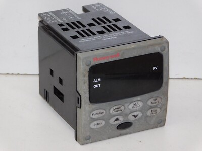 Temperature Controllers - Honeywell Udc2500