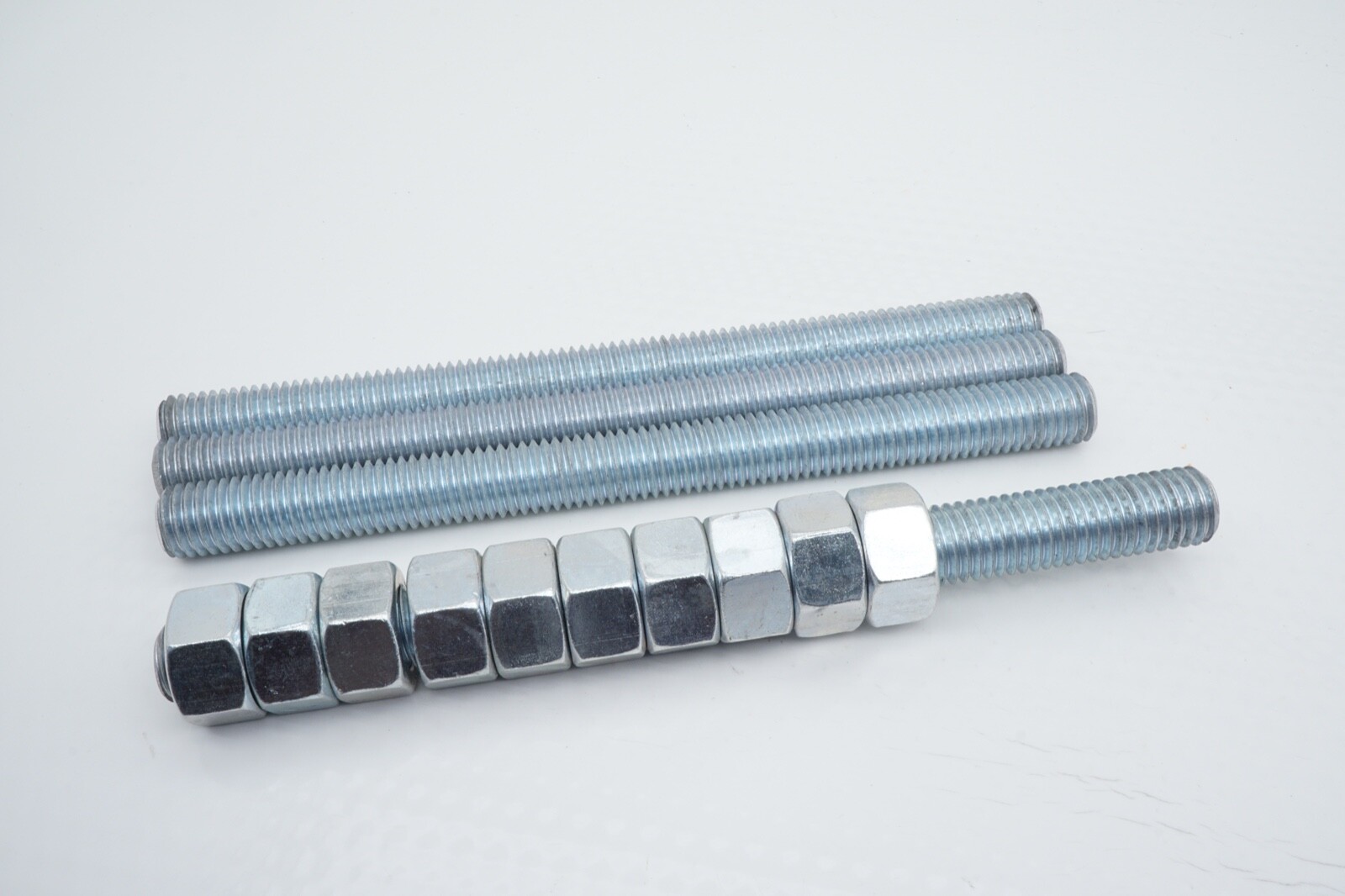 Lot of (4) 5/8-11 x 7-7/8" Threaded Rods and 10 Hex Nuts Hardware Lot ...