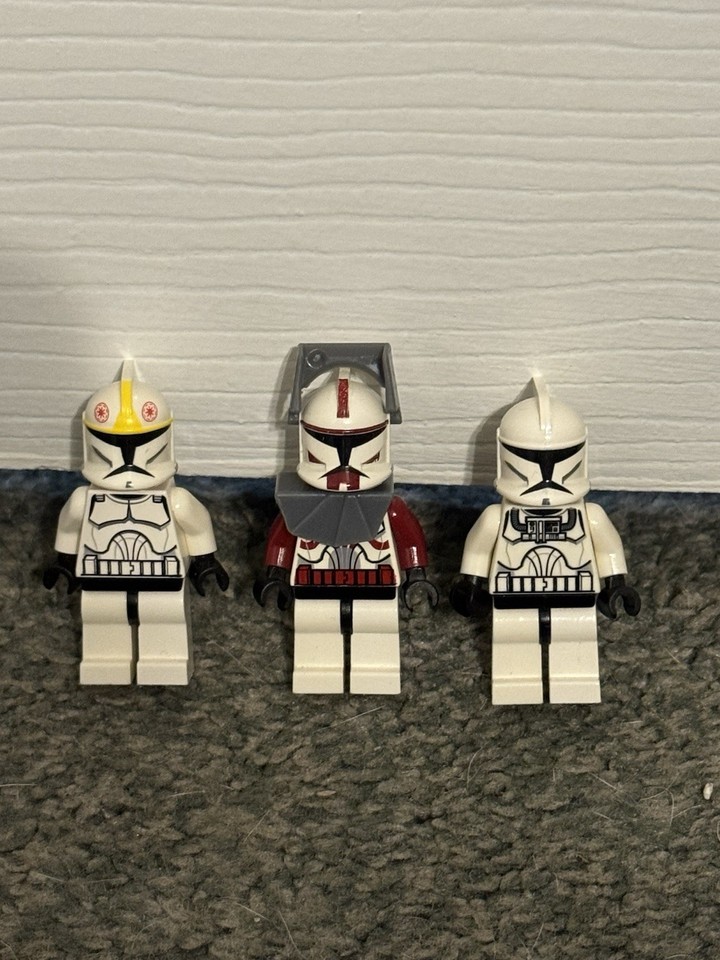 Lego Star Wars Minifigure Lot Commander Fox + 2 Clone Troopers (Phase ...