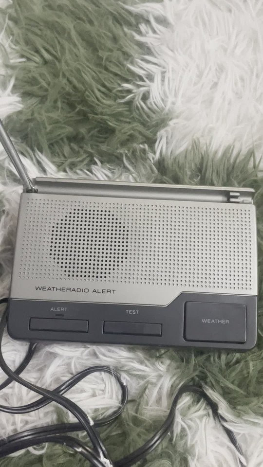 VTG Radio Shack Weather Radio Model 12-240 Crystal Controlled Works ...