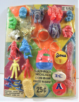 Vintage Ring Alien Monster Charms Toy Prizes Gumball Vend Machine Disp ...