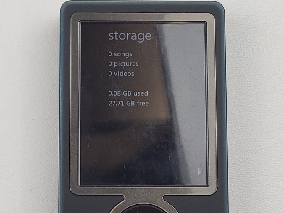 Microsoft Zune 30 Digital Media MP3 Player (1089) 30GB - SMALL ISSUE ...