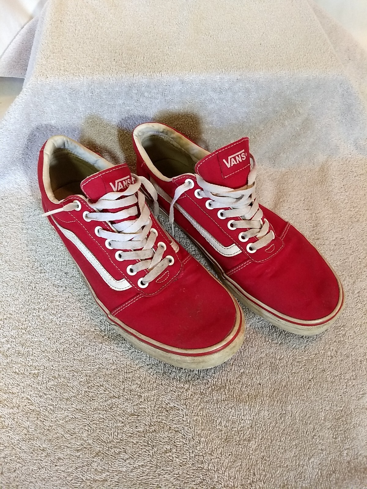 Vans Mens Red Canvas Skateboard Shoes, Size: 11 Pre-O… - Gem