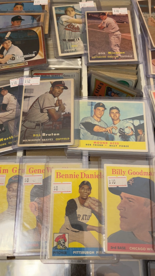 🧨 Massive 2,400+ Vintage Topps Sports Card Lot w/ Rare 35mm MLB Slide ...