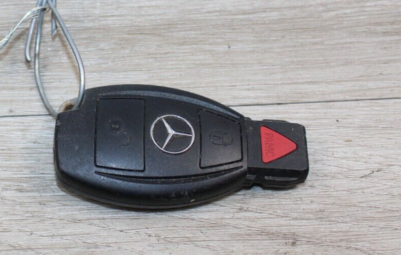 03-11 MERCEDES BENZ w219 R171 W211 SLK300 E350 CLS500 SMART KEY FOB ...
